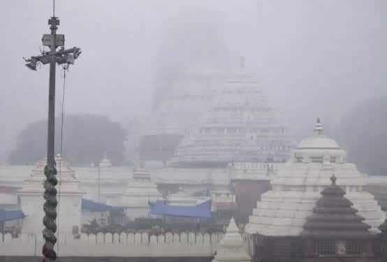 Dense Fog Engulfs Puri as Western Disturbance Brings Relief From Cold ...