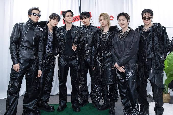 BTS Kick Off ‘Arirang World Tour’ in Tampa With Surprise Songs and Sold ...